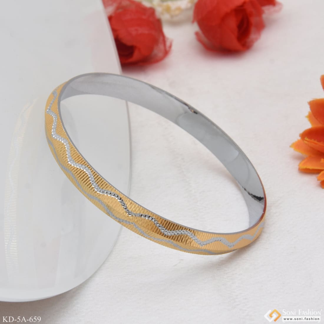 2 Line Cool Design Superior Quality Golden & Silver Color Punjabi Kada ...