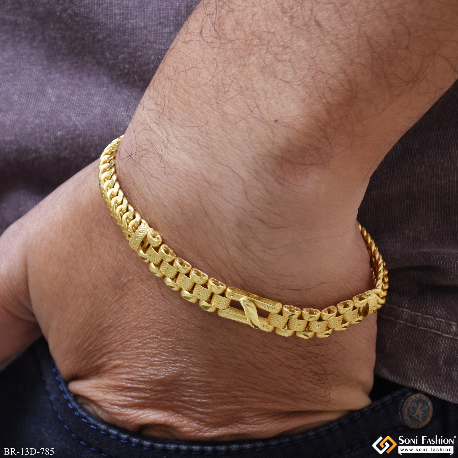 Extraordinary Design Gold Plated Box Bracelet for Men - Style D785 ...